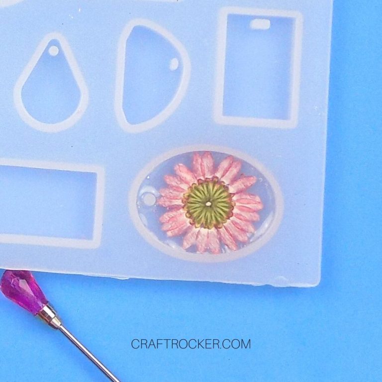 Pressed Flower Resin Pendant - Craft Rocker