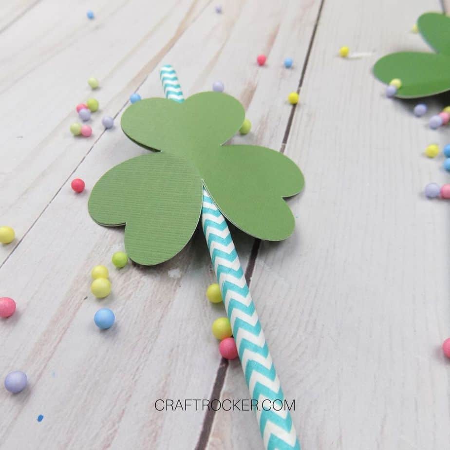 Shamrock Straw Toppers + Free SVG - Craft Rocker