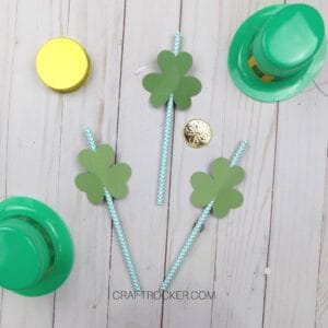Shamrock Straw Toppers + Free SVG - Craft Rocker